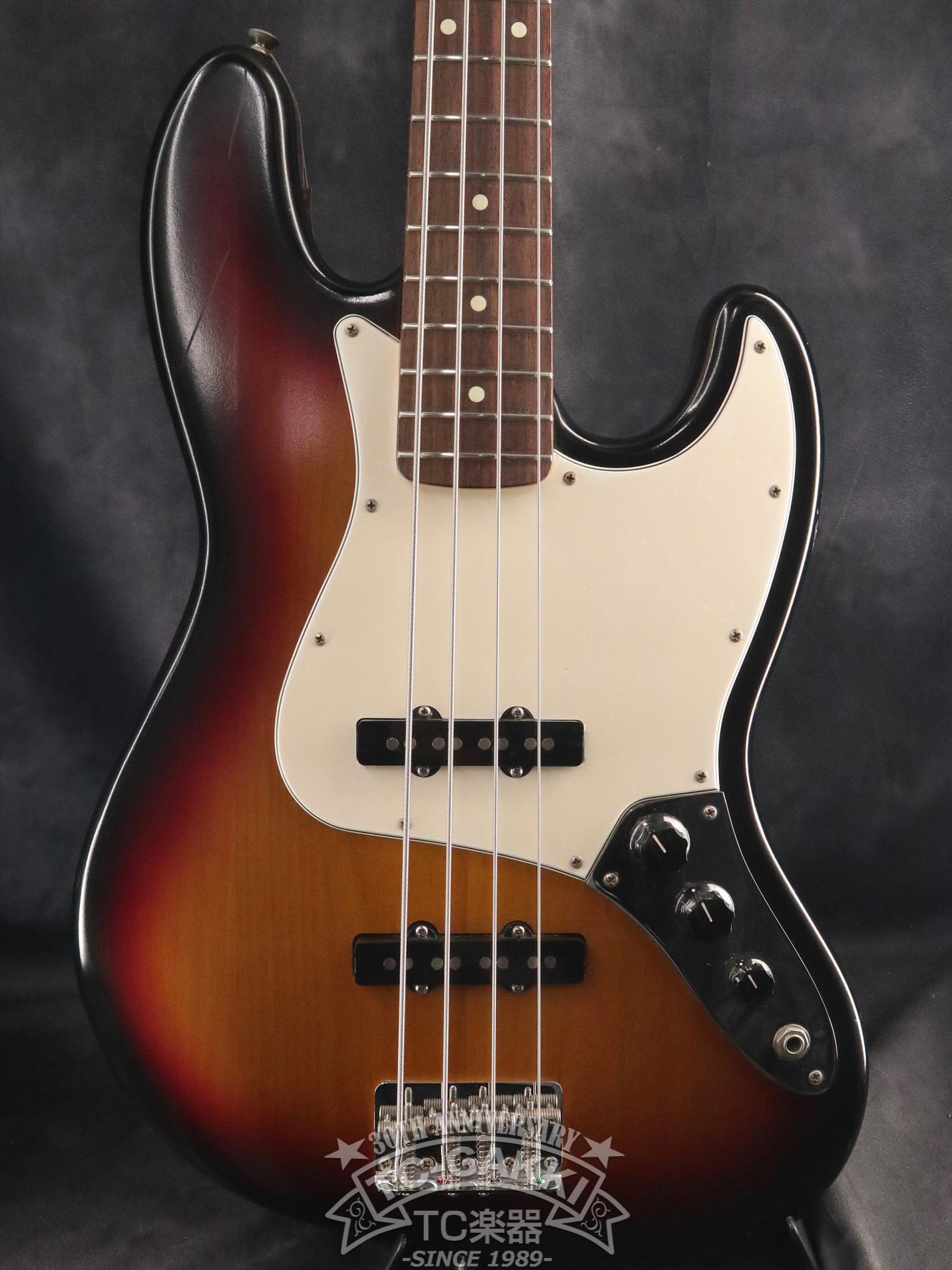 2003 Highway One Jazz Bass